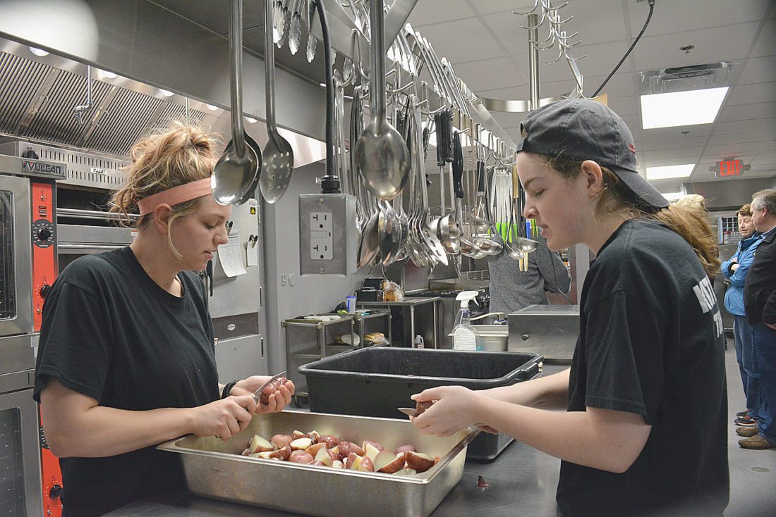 Turner Hall celebrates grand opening of new kitchen | News, Sports ...
